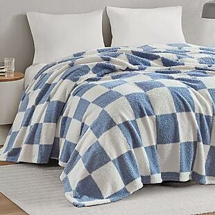70% Off Premier Comfort Blanket